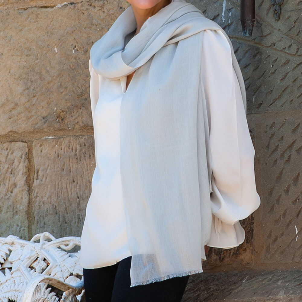 Silver Grey Cashmere and Silk Wrap – Black.co.uk